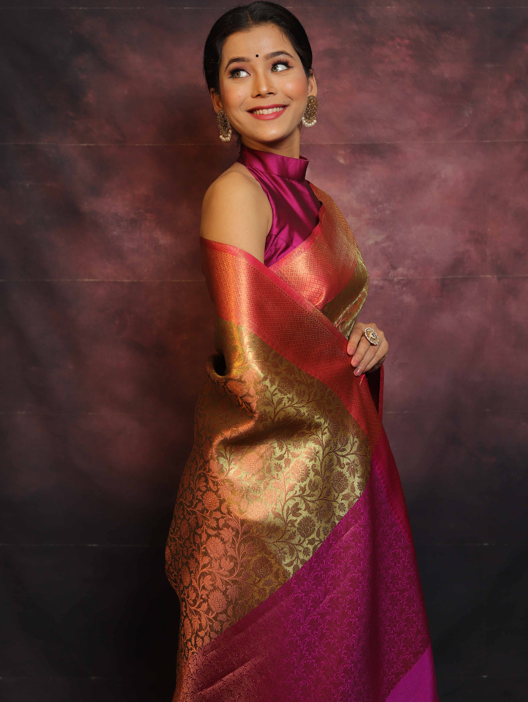 Banarasee Handwoven Broad Border Zari Jaal Design Tissue Saree-Gold