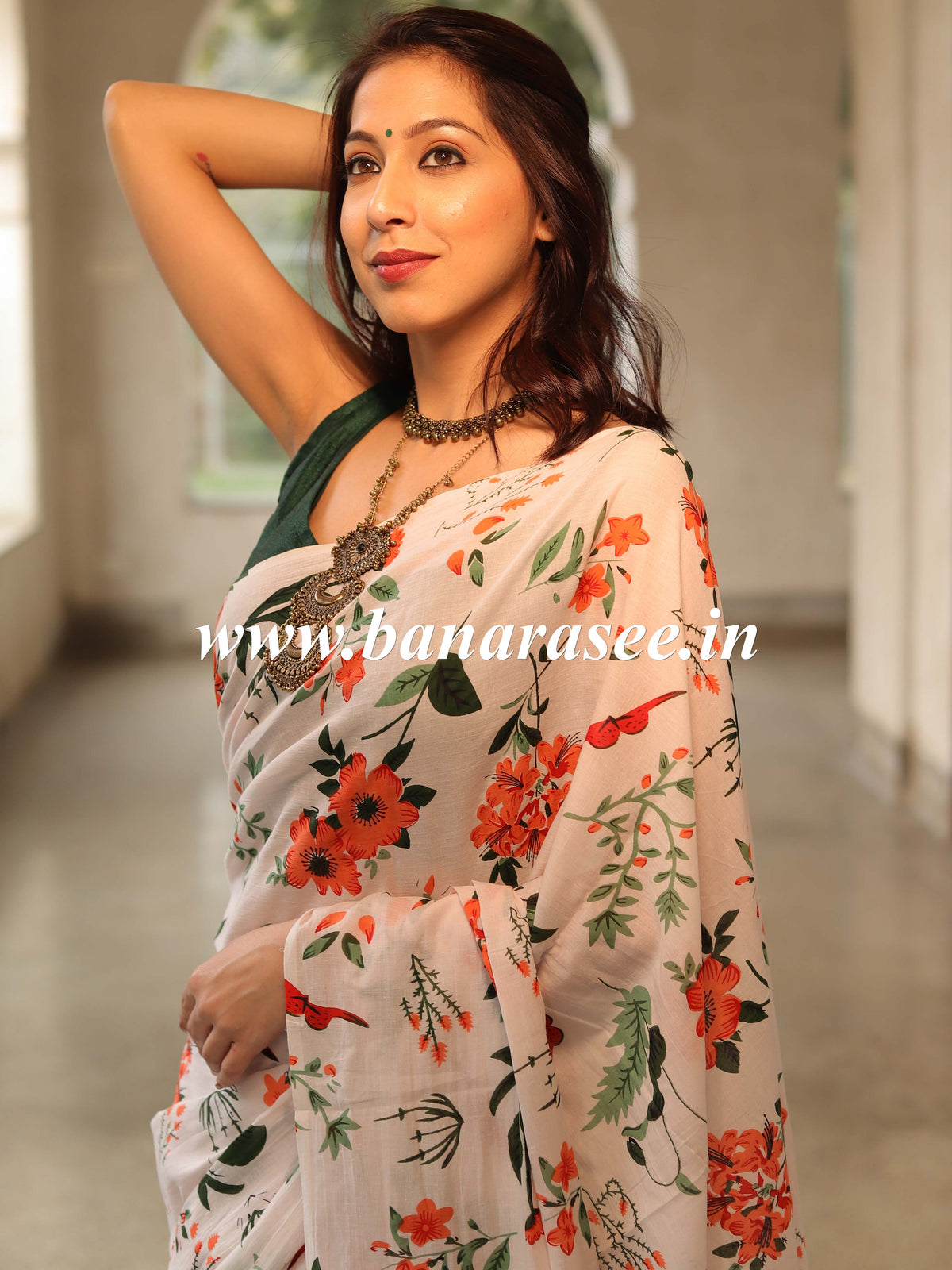 Handloom Mul Cotton Hand-block Print Saree-White